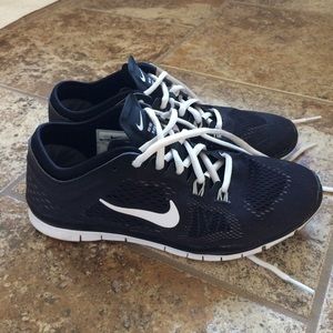 Nike Shoes for Women | Poshmark